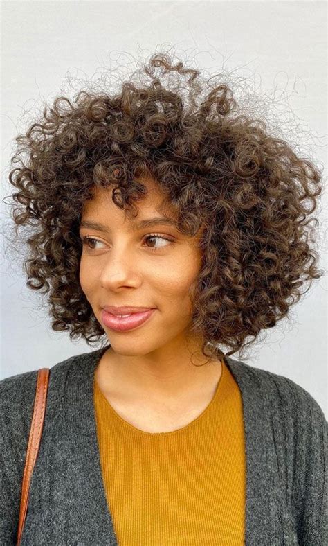 32 Short Curly Bob Haircuts That Are Cute And Flattering Artofit