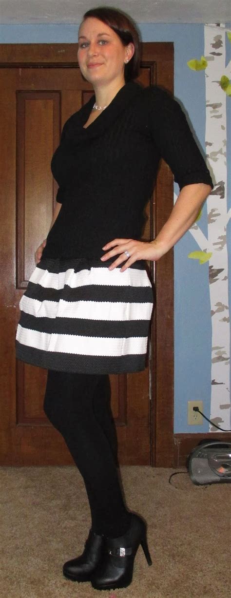 Low Budget Fashionista Grey Dress With Black And Red