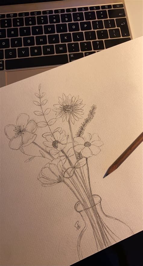 🌼 A R T 🌷 Schizzi Disegni Artistici Idee Schizzo