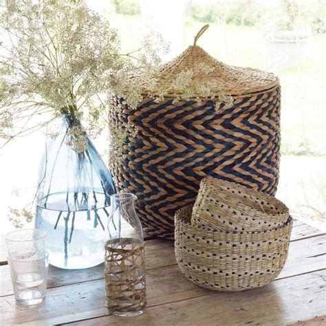 Panier tressé avec couvercle NOMADO Decoración de unas Recibidores