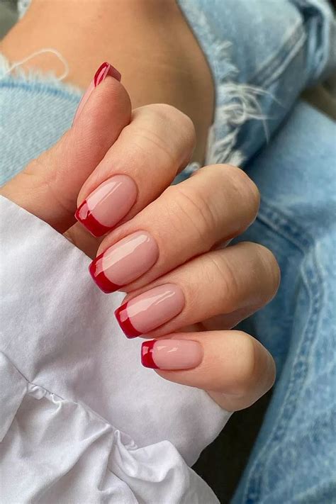 Diseños de Uñas Rojas 2023 Manicuras Sencillas pero Elegantes Hello