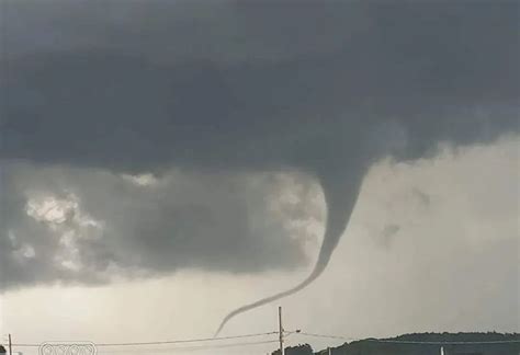 Defesa Civil De Santa Catarina Confirma A Passagem De Um Tornado No Sul