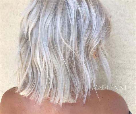 Mujeres mayores de años y las mejores ideas para teñirse el pelo gris Durcal Blog
