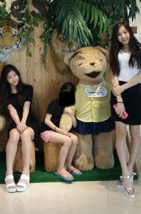 Chae Ryeong Lees Feet