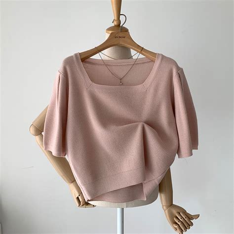 디어썸띵 골지and스퀘어넥 탄탄 셔링 사각 스퀘어넥 반팔 니트