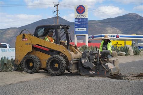 Supervisa Armando Ayala obras de pavimentación con una inversión de 5 4
