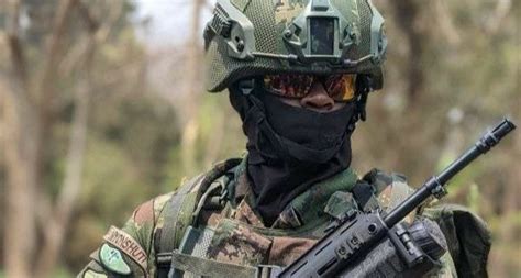 Karabinki MSBS Grot z radomskiej Fabryki Broni Łucznik są już w Afryce Nasza broń służy