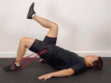 Single Leg Glute Bridge