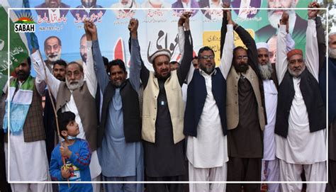 قوم قرضوں کے بوجھ تلے دب گئی ہے،نوجوانوں کی امیدیں دم توڑ گئی ہیں