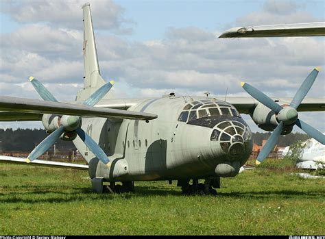 Antonov An-8 - Russia - Air Force | Aviation Photo #0669154 | Airliners.net