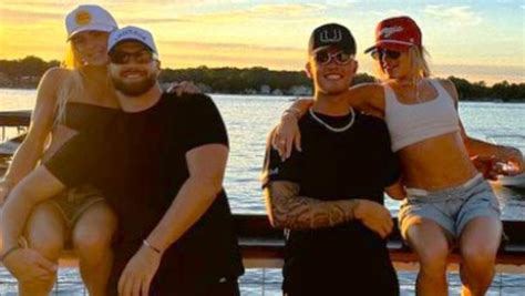 Who Is Carson Becks Girlfriend Hanna Cavinder