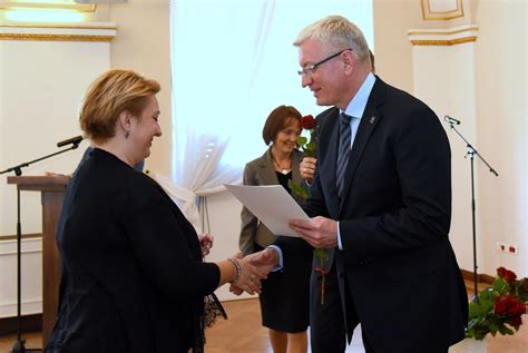 Nauczyciele docenieni przyznano Nagrodę Prezydenta Miasta Poznania Codzienny Poznań