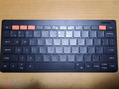 Samsung Bluetooth Keyboard Computers And Tech Parts And Accessories Computer Keyboard On Carousell