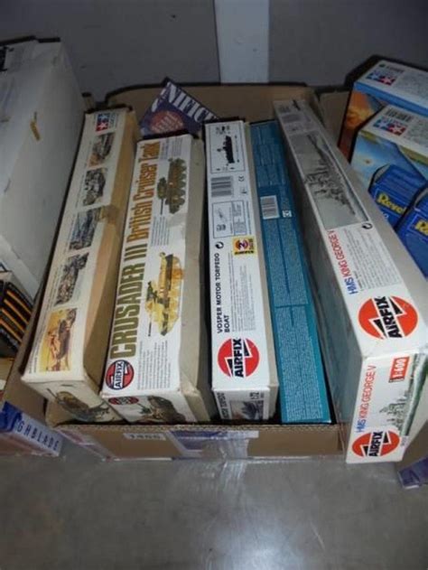 At Auction Six Assorted Model Kits