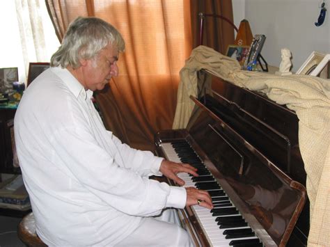 Arman Ratİp 60a Yakin Bestesİ Var Ama Nota Bİlmİyor Nezİre GÜrkan