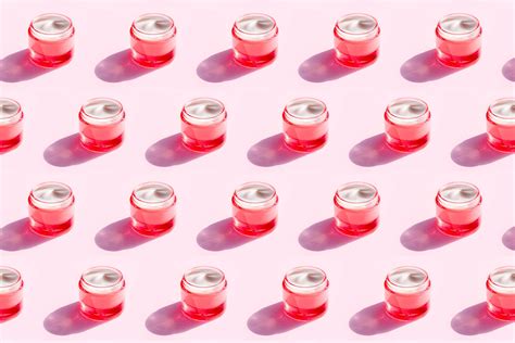 Retinol Vs Retinoids Whats The Difference