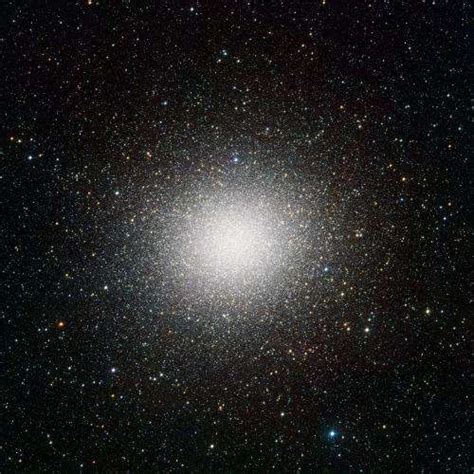 First Images From The Vlt Survey Telescope 268 Megapixel Camera