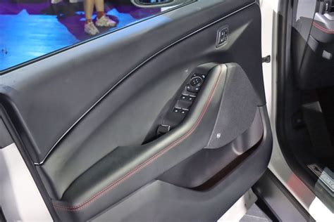 售價208萬起三規格，ford Mustang Mach E 純電野馬 Suv 預售起跑！ Yahoo奇摩汽車機車