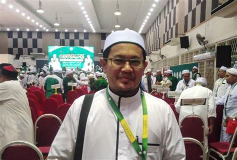 Dewan Ulama Pas Terima Usul Penyatuan Ummah Dengan UMNO Dan Bersatu