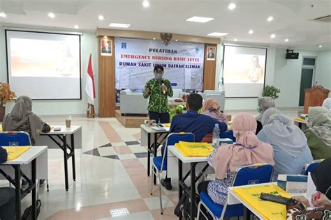 Rsud Sleman Menggelar Pelatihan Keperawatan Gawat Darurat Antara News Yogyakarta Berita