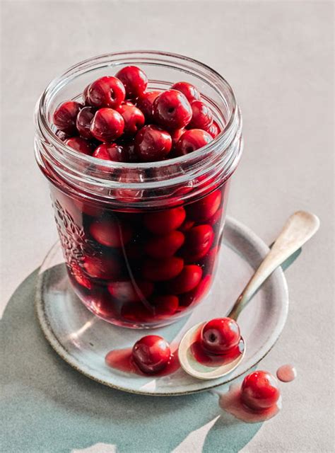 Morello Cherry Vodka Ricardo