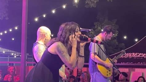 Watch Flyleaf Played First Show With Original Singer Lacey Sturm In 11