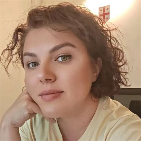 Утром мой супруг спросил меня Что ты хочешь на ДР И я такая Эхм ээээ Вот реально что я