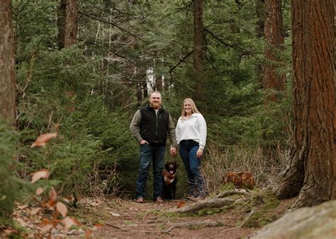 Alyssa Kuhn And Wyatt Jones Wedding Website