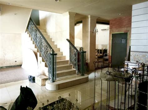 Tempat Usaha Di Panglima Polim Id
