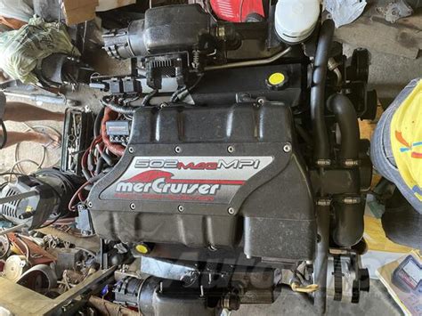 Mercruiser Magnum 502 Mpi Motori Za Plovila Cijena 6000 € Crna