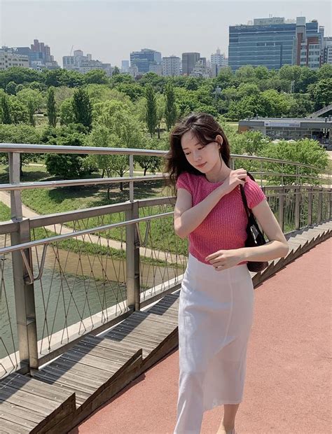 Pin Oleh Eryca Anwar Di Crko Model Baju Wanita Gaya Model Pakaian