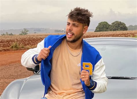 Youtuber Thiago Reis Realiza Sonho E Compra Carro De 1m