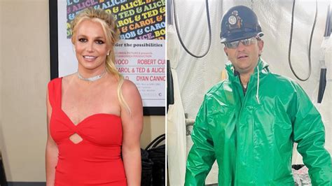 Britney Spears Shares Rare Photo Of Older Brother Bryan Us Weekly