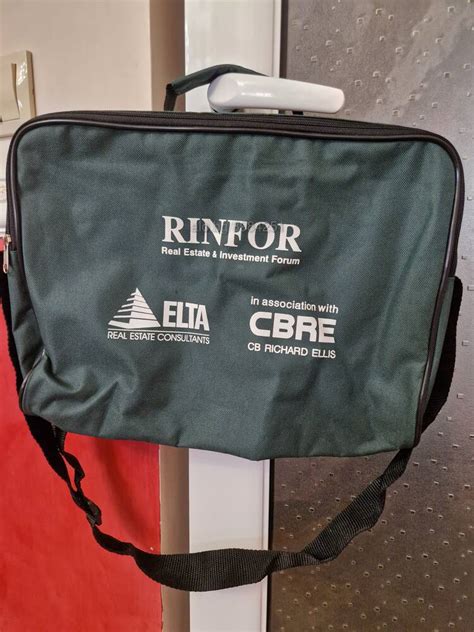 Чисто нови чанта за лаптоп Rinfor Лаптопи Варна Чисто нова чанта за
