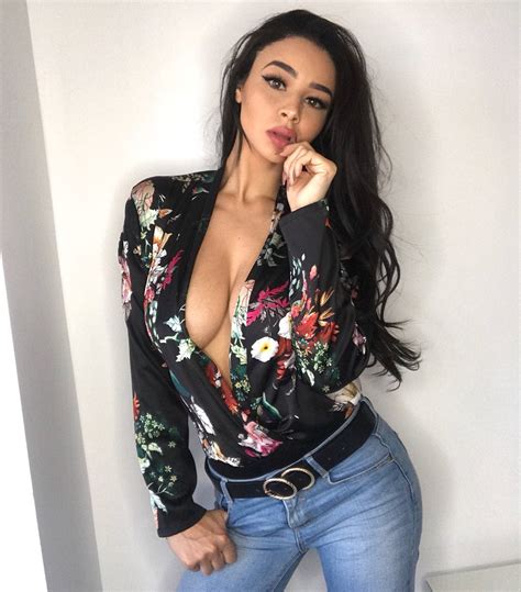 Courtnie Quinlan Rsexygirls