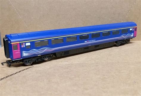 Hornby R4369 First Great Western First Class G Mk3 Coach £3499