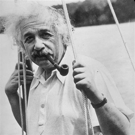 Einstein La palabra Dios es la expresión y el producto de las