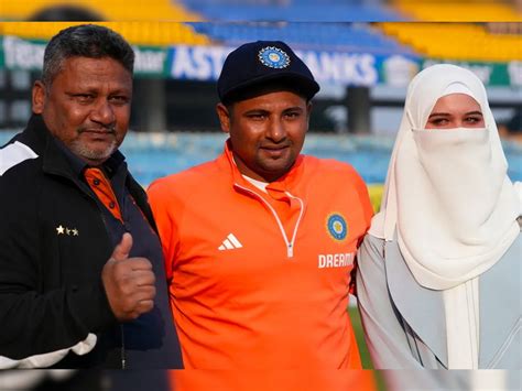 Who Is Romana Jahur Sarfaraz Khan Wife Kashmiri Girl India Vs England