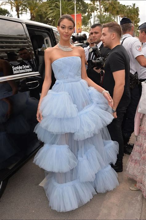 Tajos Y Volados Los ítems De Moda Que Se Destacaron En Los Looks Del