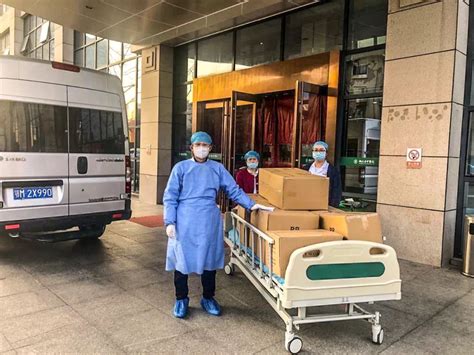 位卑未敢忘忧国向爱心企业和爱心人士致敬 搜狐大视野 搜狐新闻
