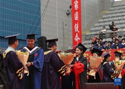 復旦大學舉行2023年學生畢業典禮 壹讀