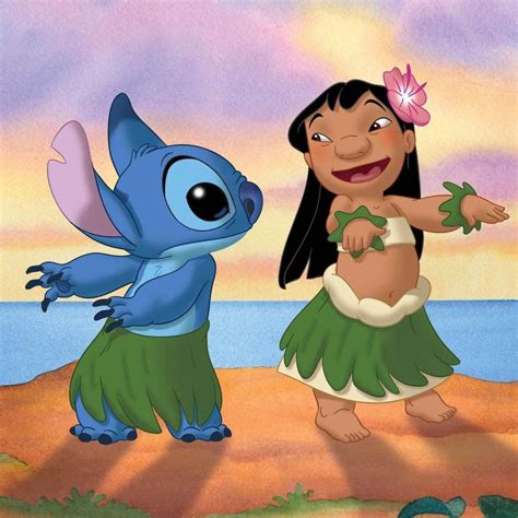 Lilo Y Stitch Bailando En La Playa Rompecabezas En Línea