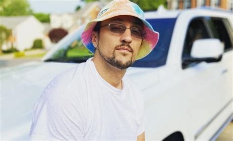 Fgteev Duddy Biodata Profil Fakta Umur Agama Istri Karier