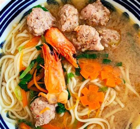 黃磊微博曬美食，給莉姐做的一口面真饞人，網友：莉姐胃口升級了