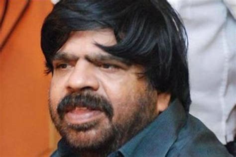 வயிற்றில் ரத்த கசிவு மேல்சிகிச்சைக்காக அமெரிக்கா செல்லும் நடிகர் டிராஜேந்திரன் தமிழ்நாடு