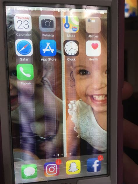 Iphone 6 Lines Flicker On Screen Every 3 5 Seconds Macrumors Forums