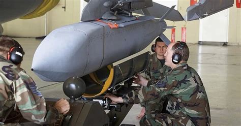 Украина получит американские бомбы Jsow сколько оружия могли передать США