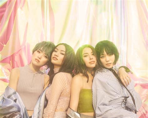 目が離せないガールズグループ！人気の秘密をクローズアップ！ Avex Management Web