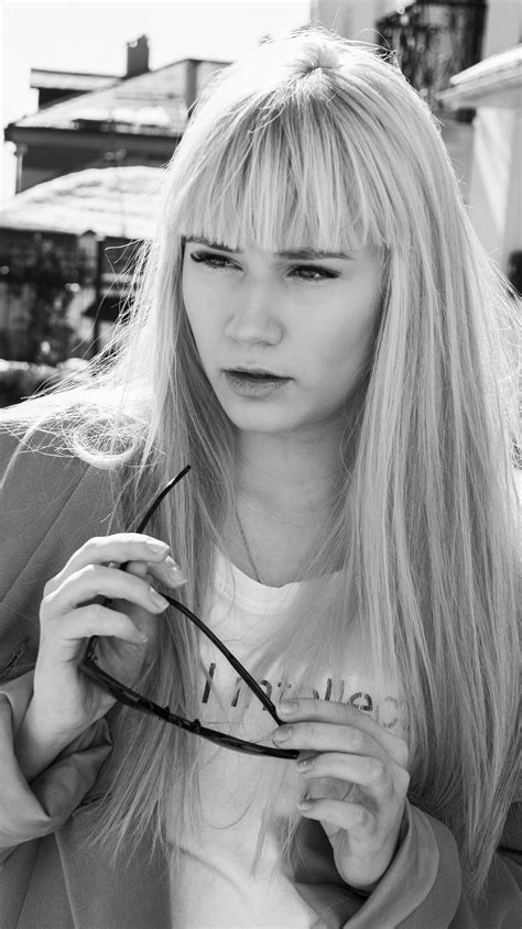 Blonde Russian Model Photos Download The Best Free Blonde Russian