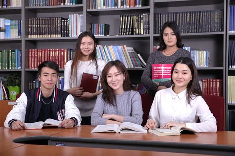 Манай сургуулийн Олон Улсын Улаанбаатарын Их Сургууль